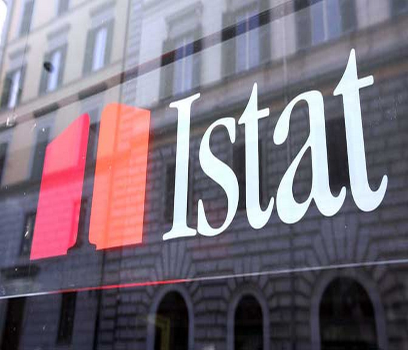 Istat, luci e ombre nel Rapporto Annuale - Ore12